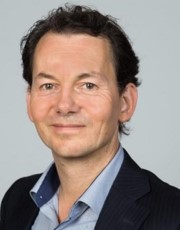 ANDREAS BERNHARDT - USI Executive MBA